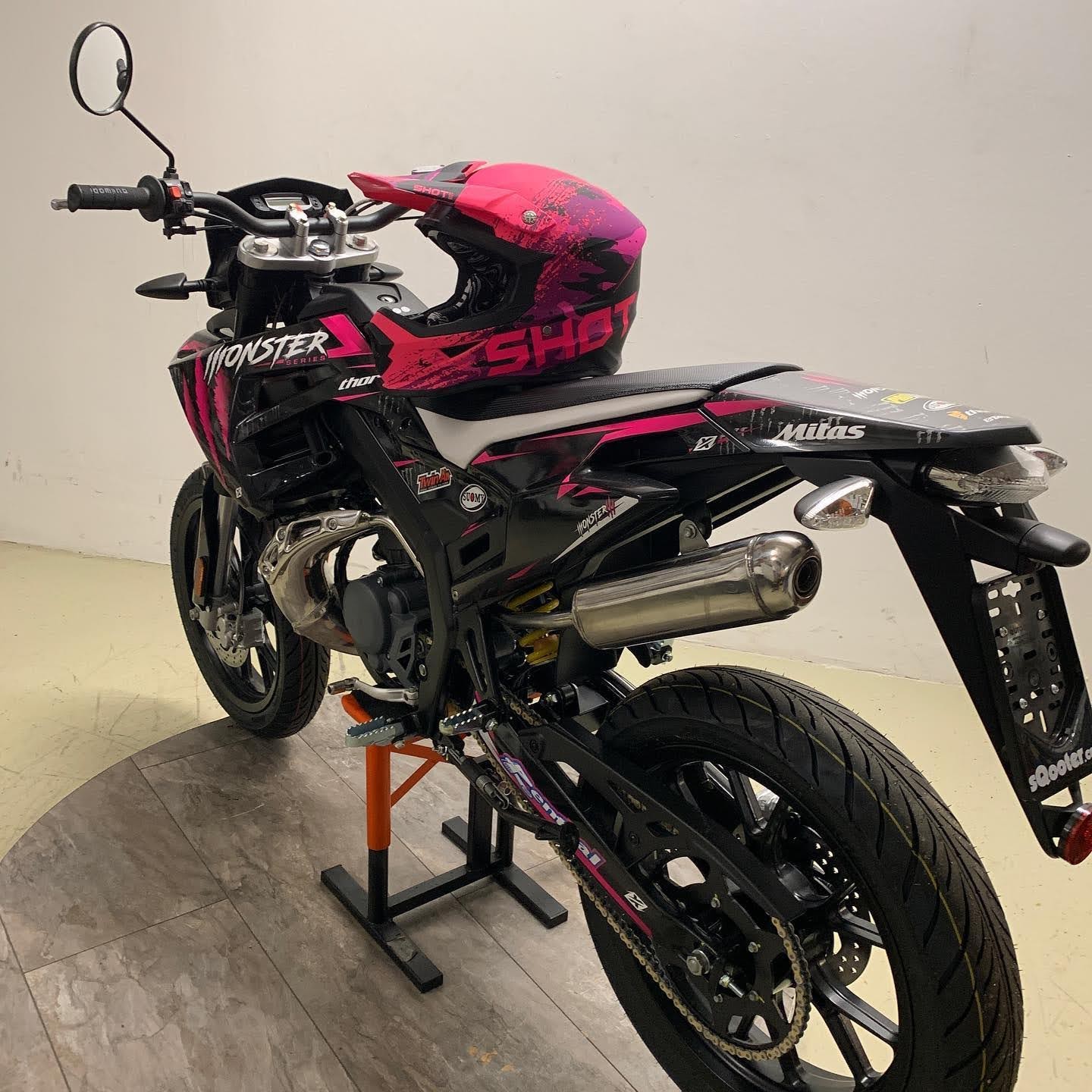 Monster Series graphics kit for Derbi Senda 50 • TMX Graphics