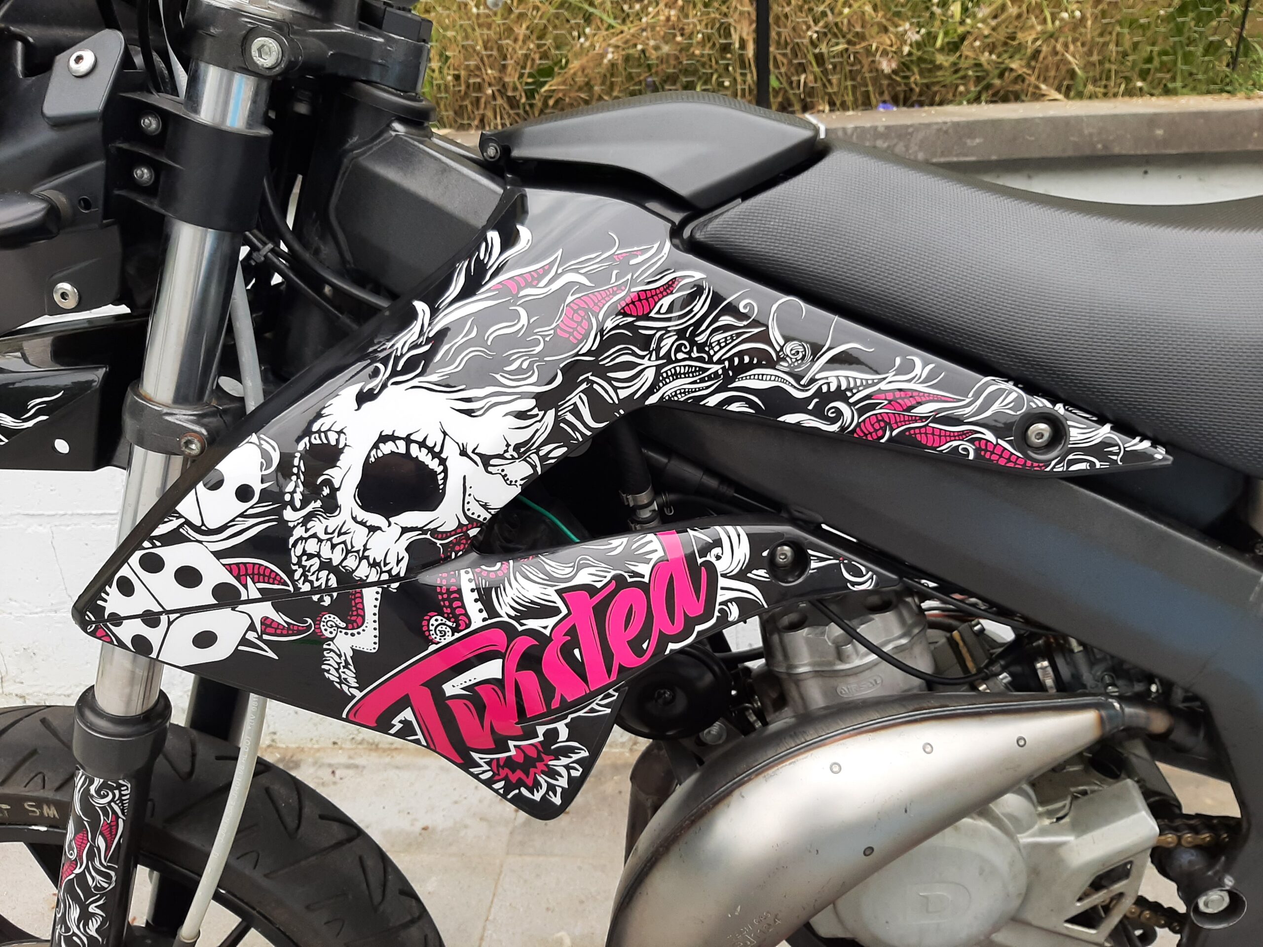 Twisted Series graphics kit for Derbi Senda 50 • TMX Graphics